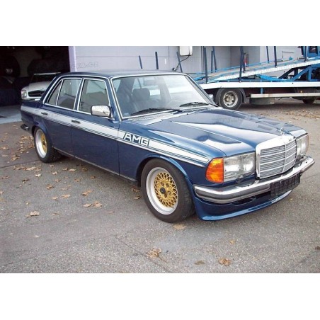 Mercedes Benz (W123) 280 E AMG 1980, OttO mobile 1/18 scale